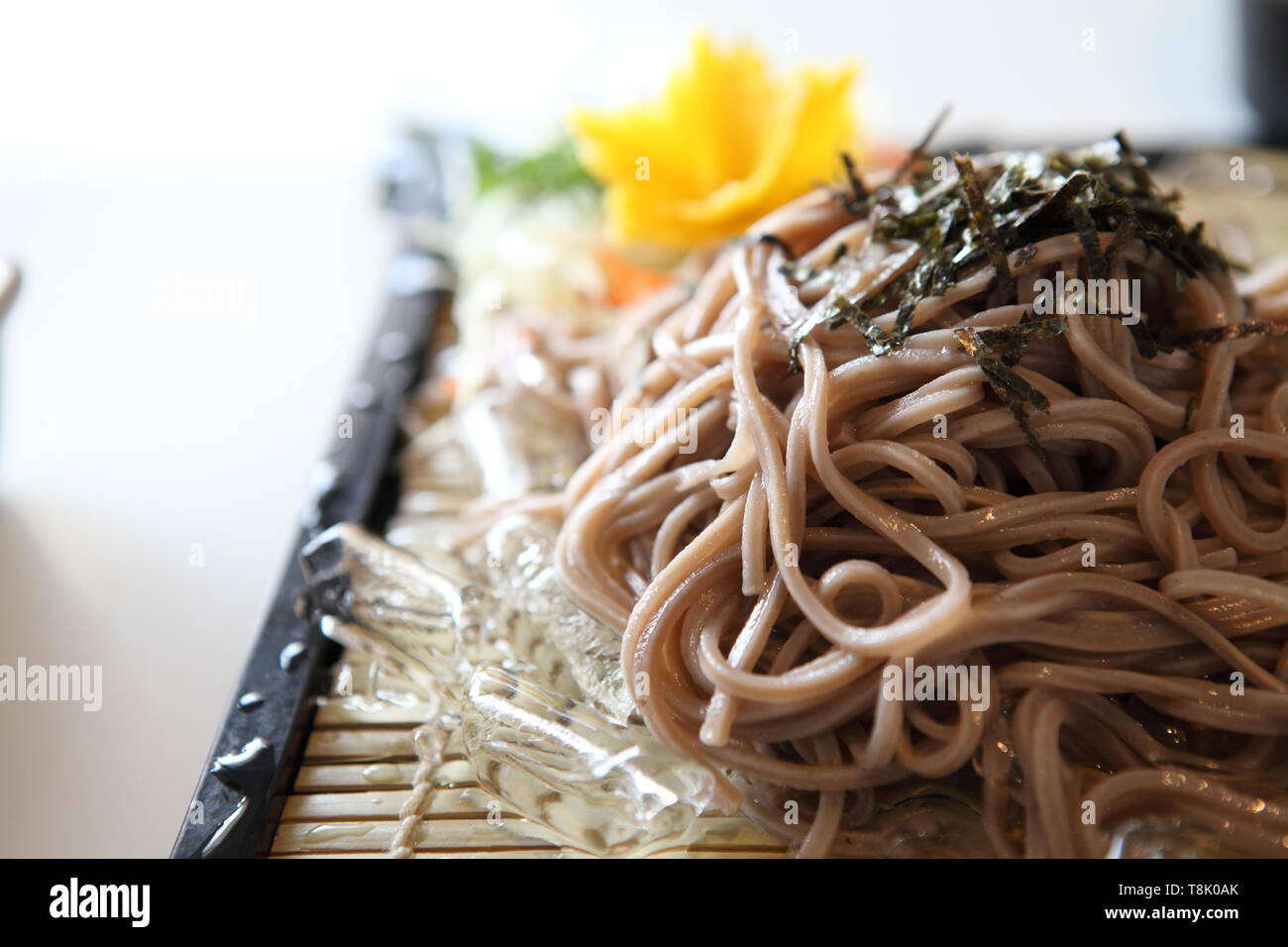 Chinese soba hi-res stock photography and images - Alamy