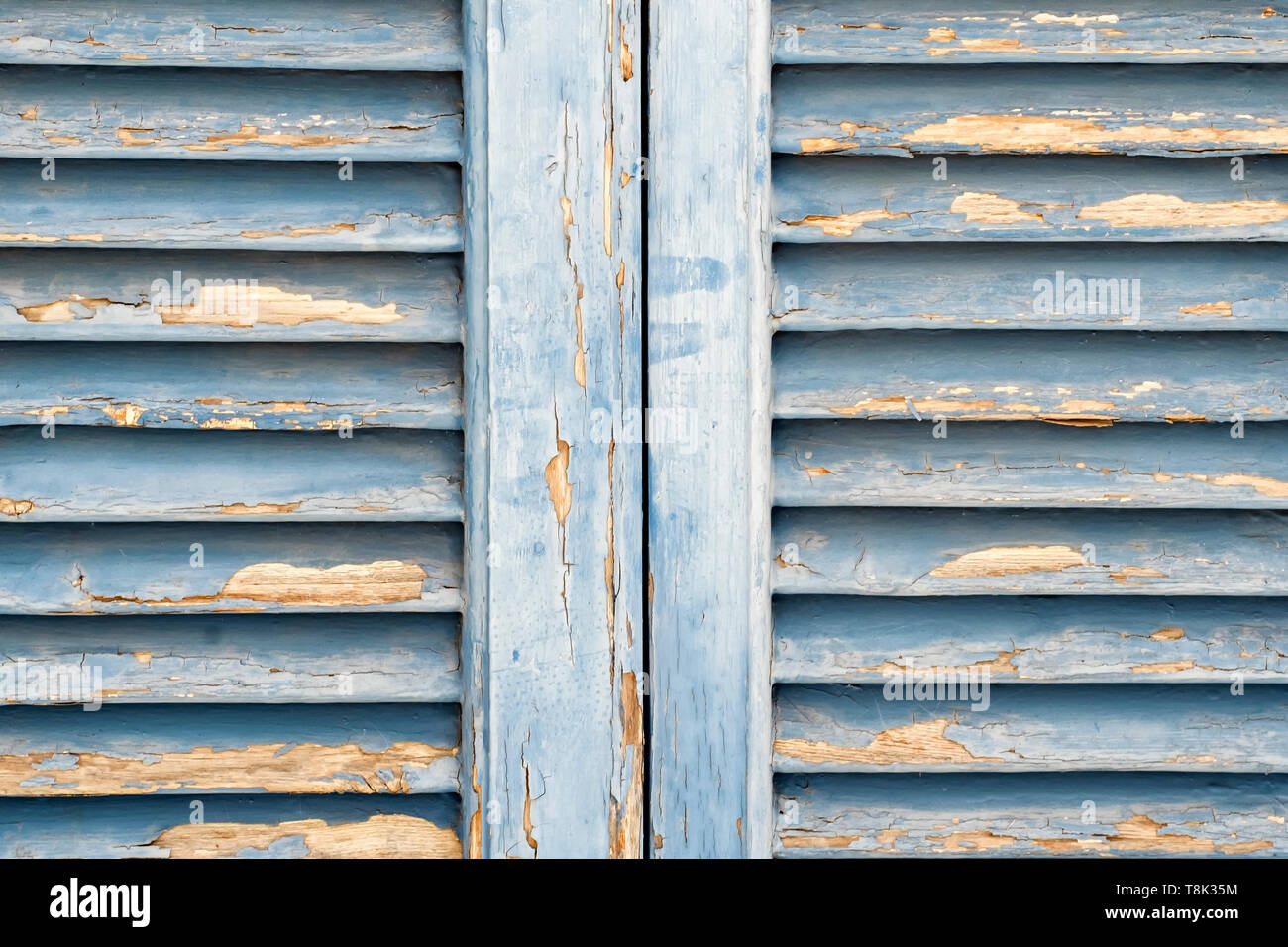 Light blue shutters hi-res stock photography and images - Alamy