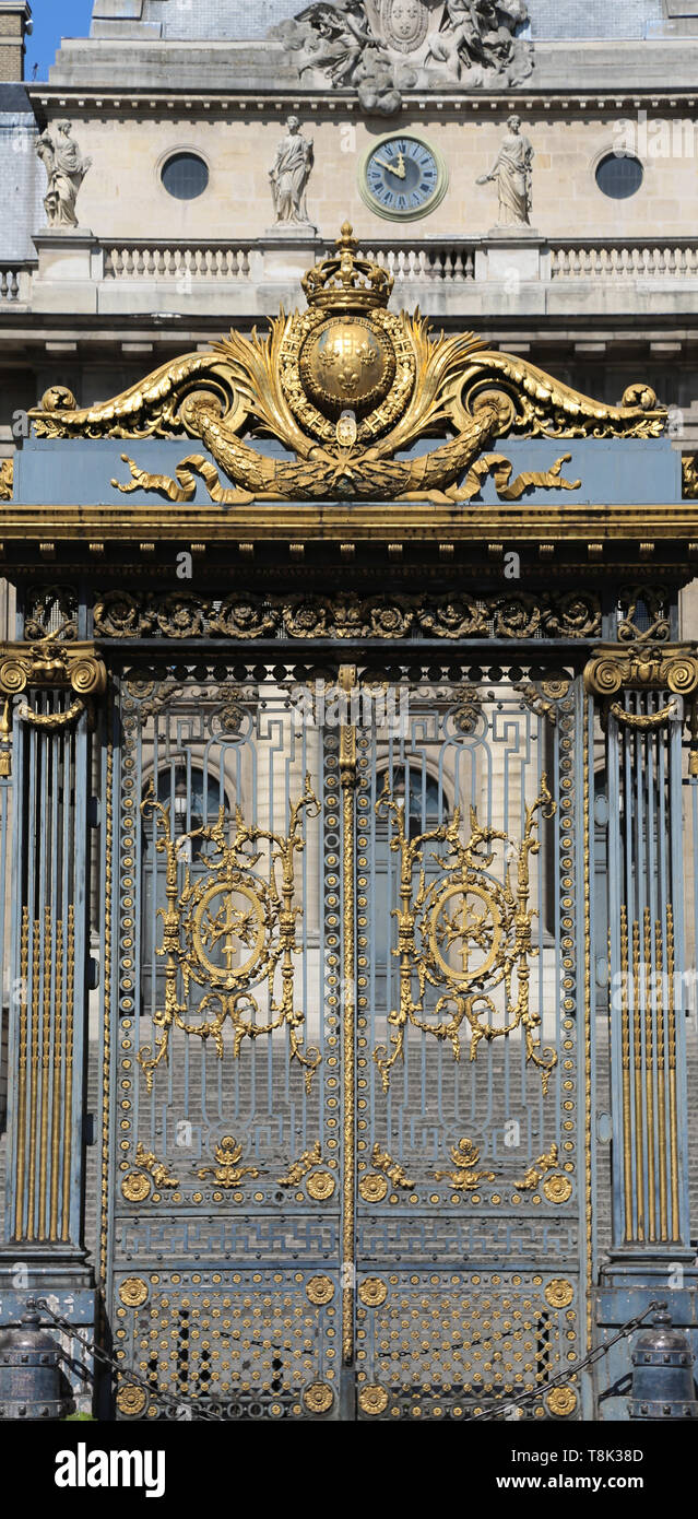Called french gate hi-res stock photography and images - Alamy