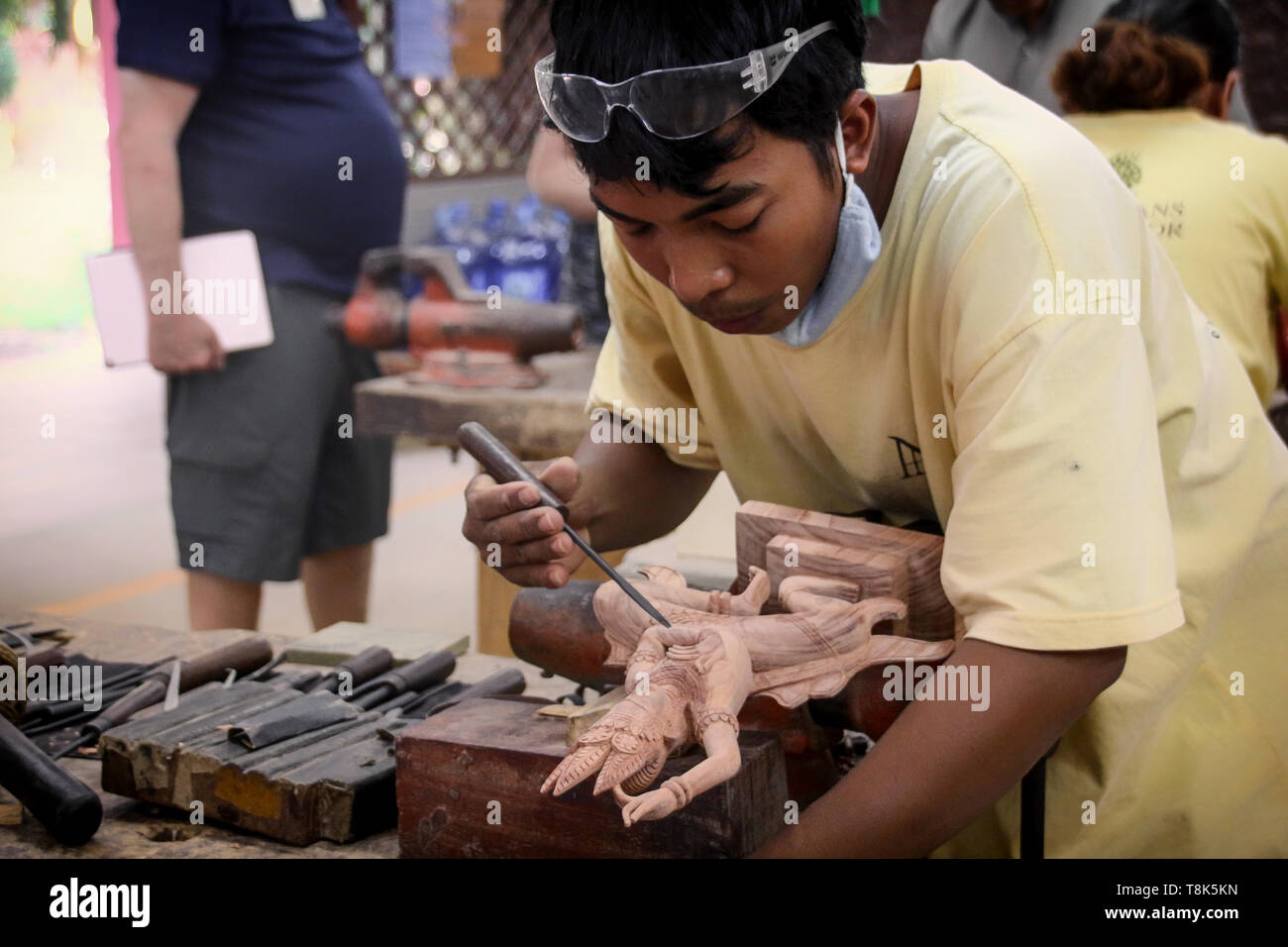 A visit to traditional artists Stock Photo - Alamy