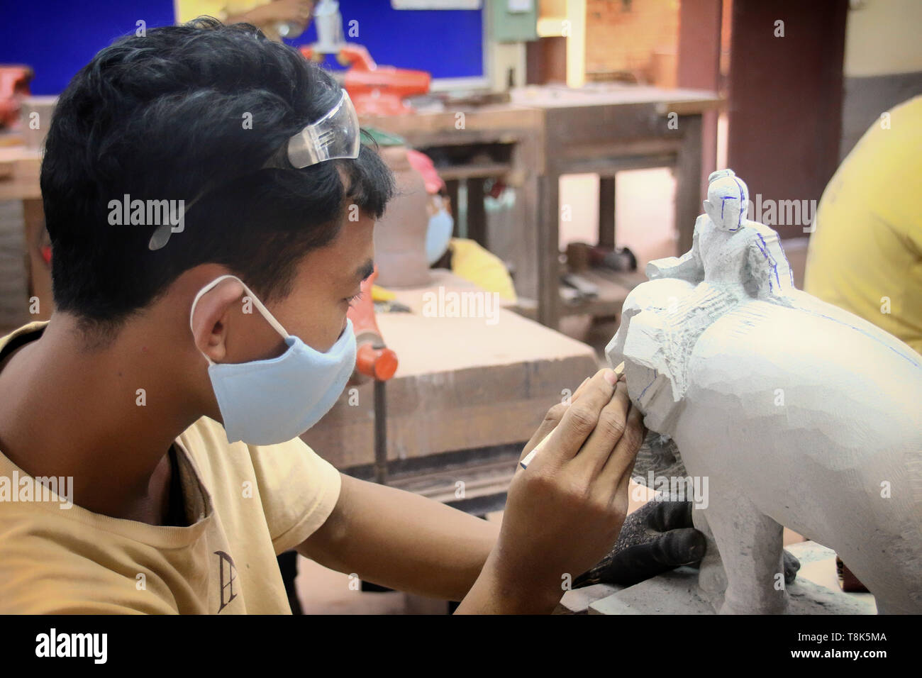 A visit to traditional artists Stock Photo - Alamy