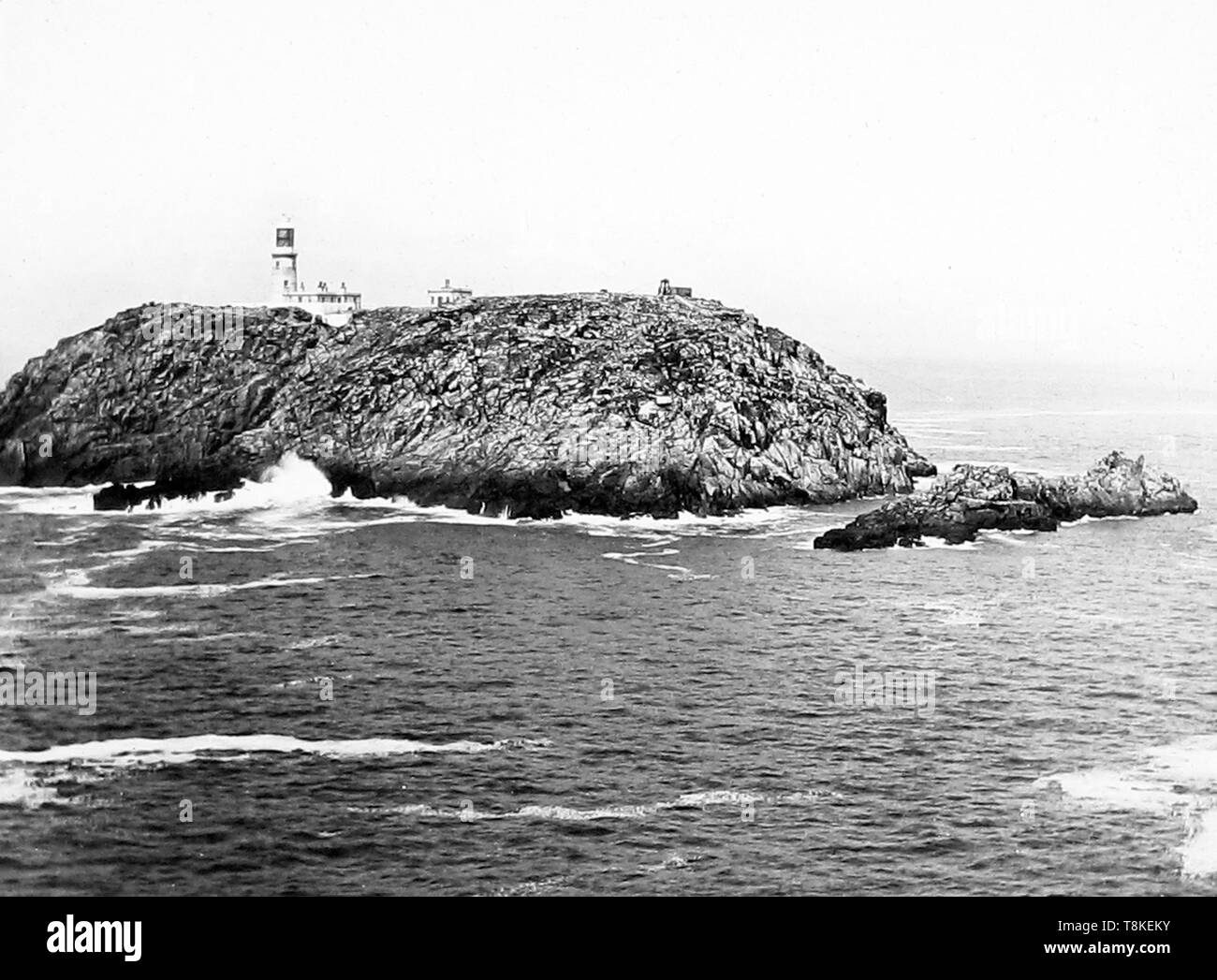 Round Island Lighthouse, Scilly Isles Stock Photo - Alamy