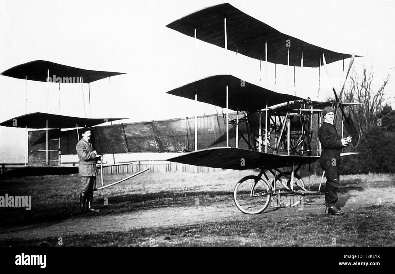 Roe triplane hi-res stock photography and images - Alamy