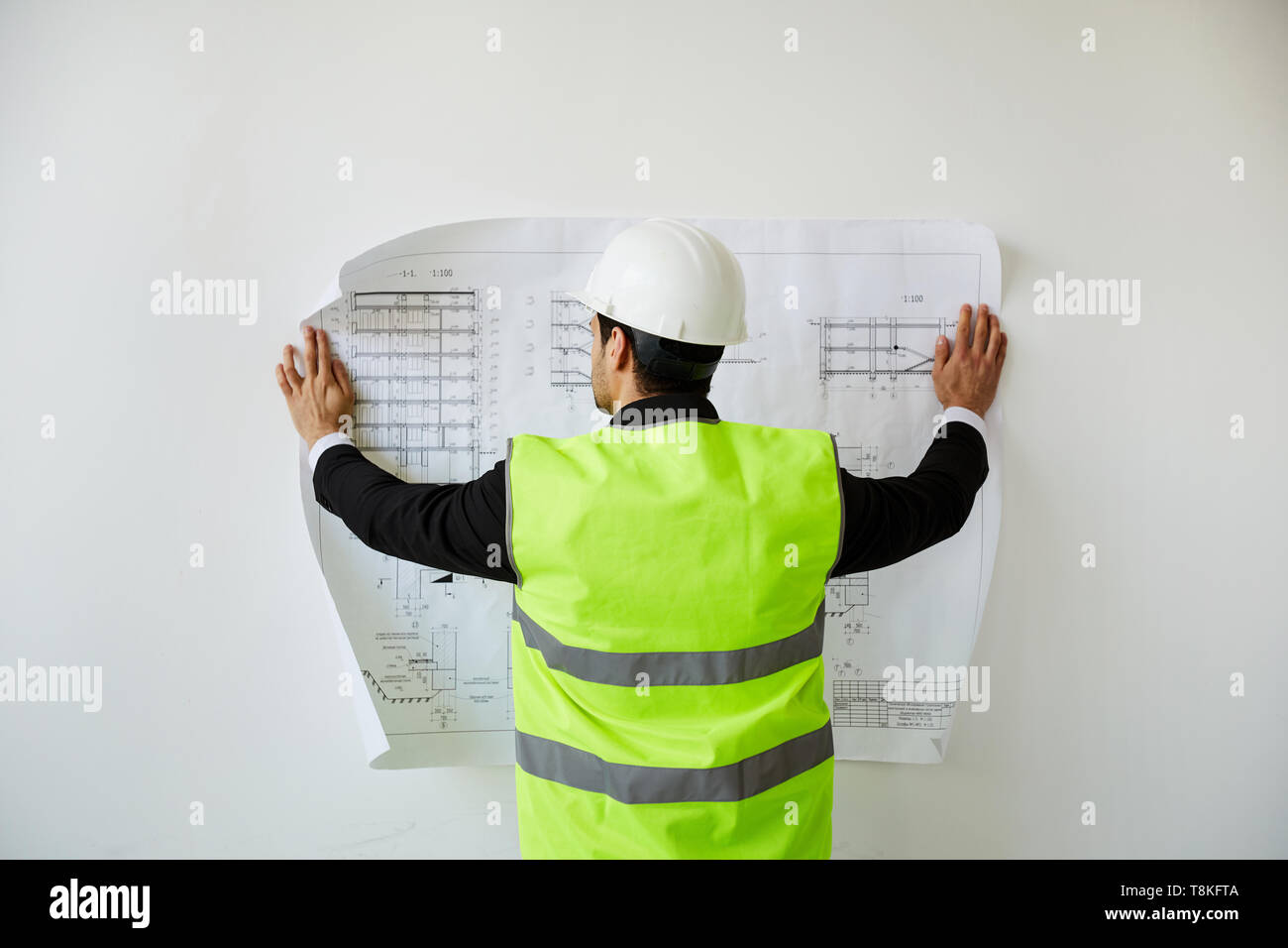Back engineer hi-res stock photography and images - Alamy