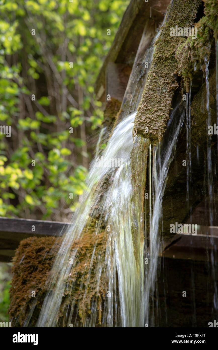 Wasserfall poster hi-res stock photography and images - Alamy