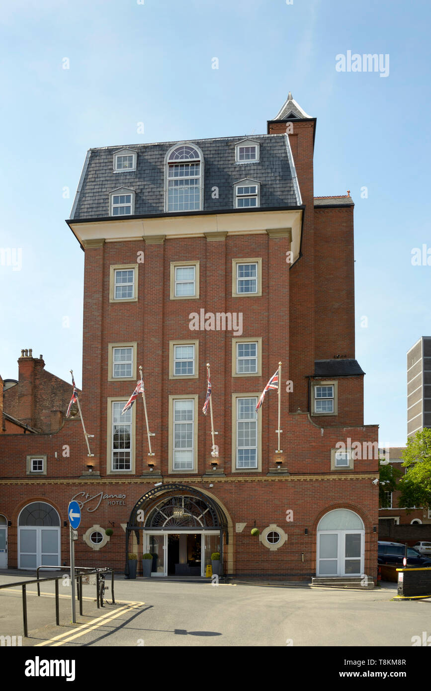 St. James's Hotel, Standard Hill, Nottingham Stock Photo - Alamy
