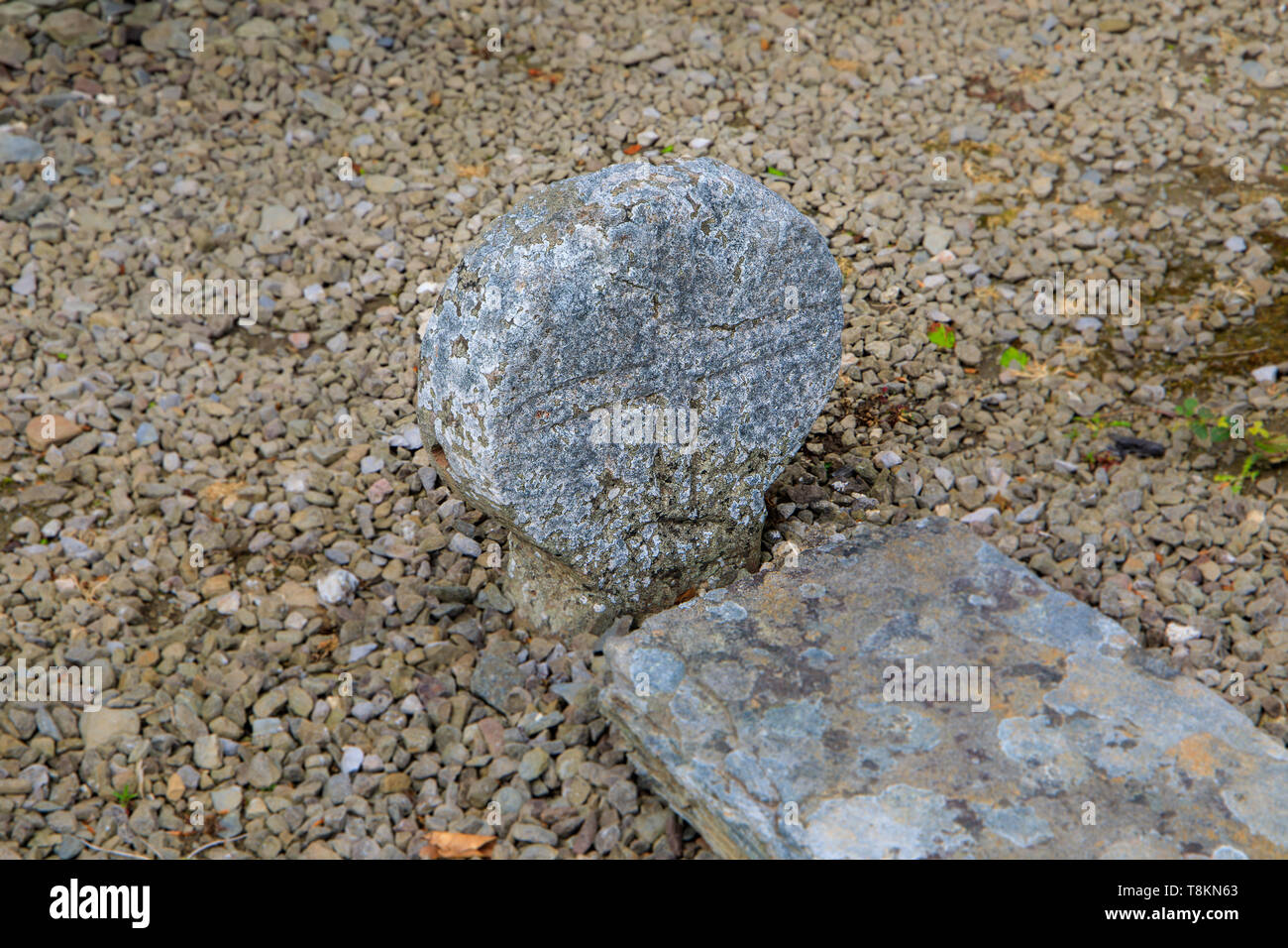 20190430 Circular Stone With Cross Headstone Medieval Monk Gravestone ...