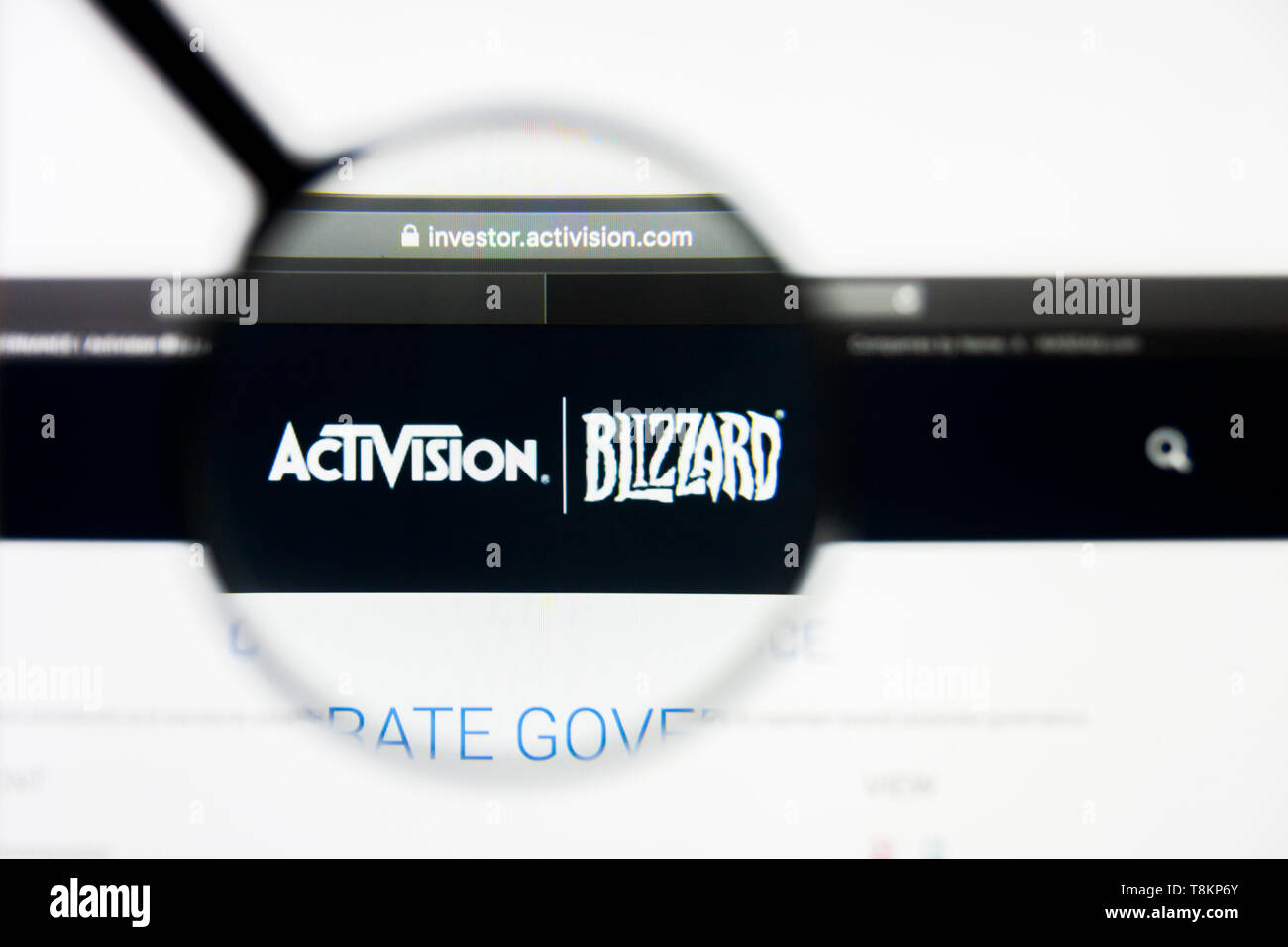 Blizzard logo hi-res stock photography and images - Alamy