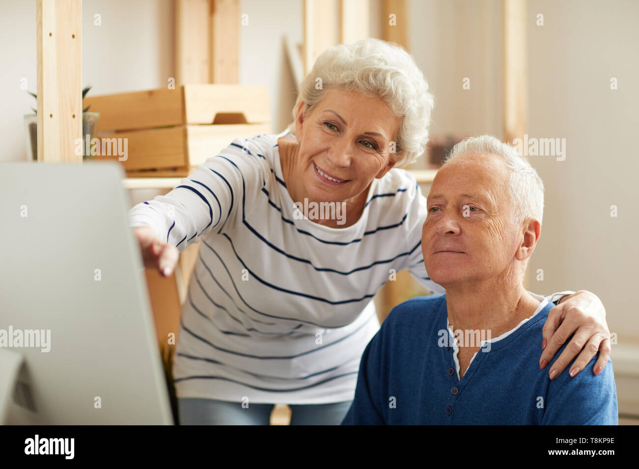 Senior Couple Using Computer Stock Photo - Alamy