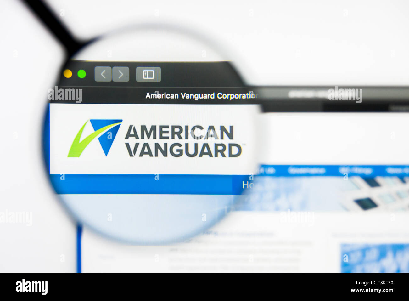 Vanguard logo hi-res stock photography and images - Alamy