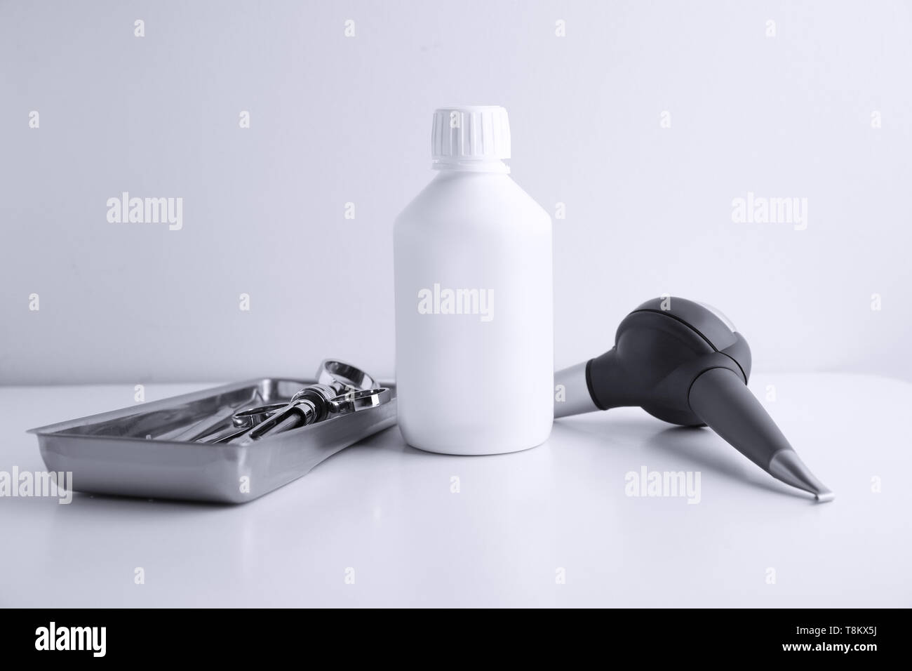 Scaling device hi-res stock photography and images - Alamy