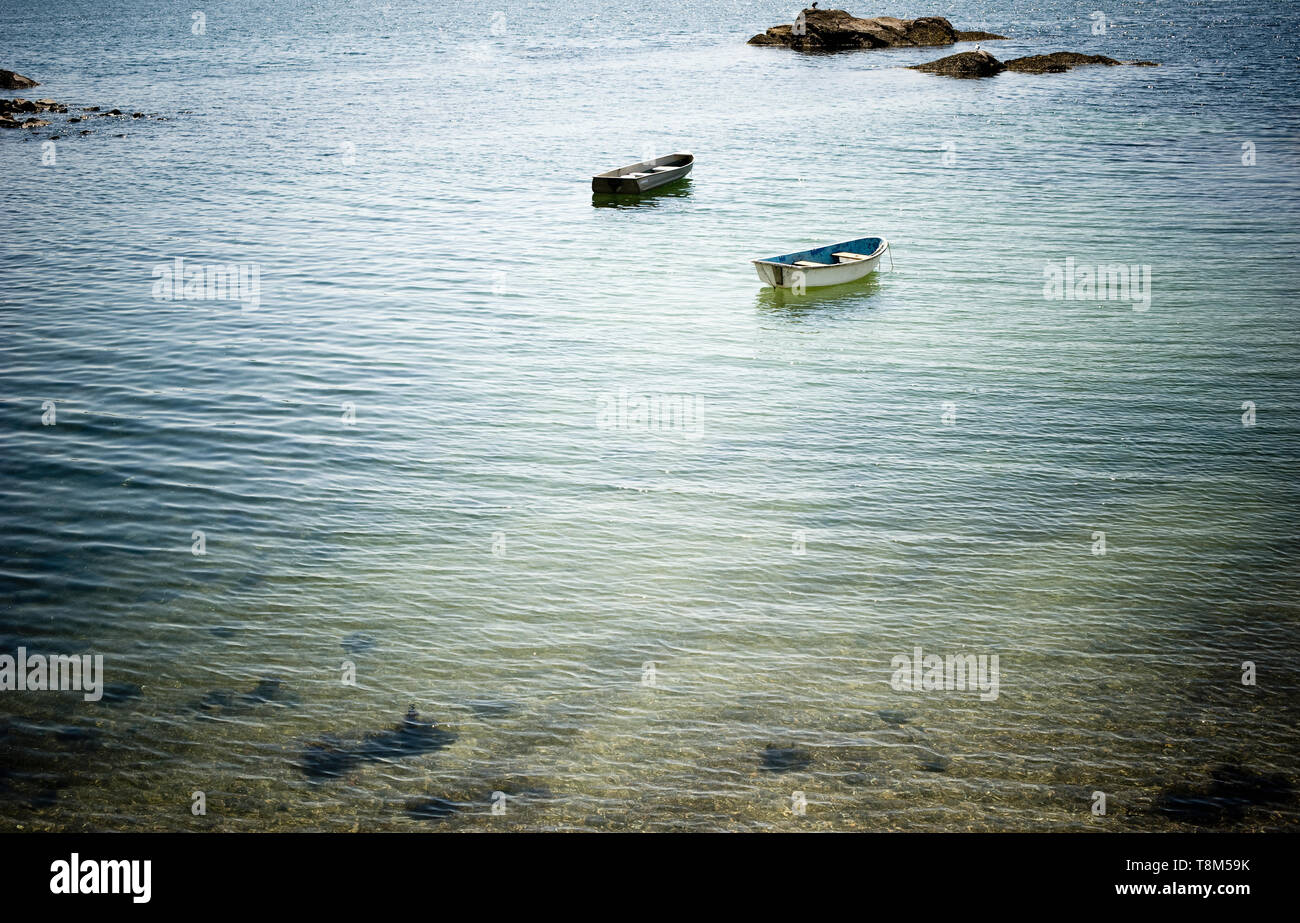 Two boats offshore hi-res stock photography and images - Alamy