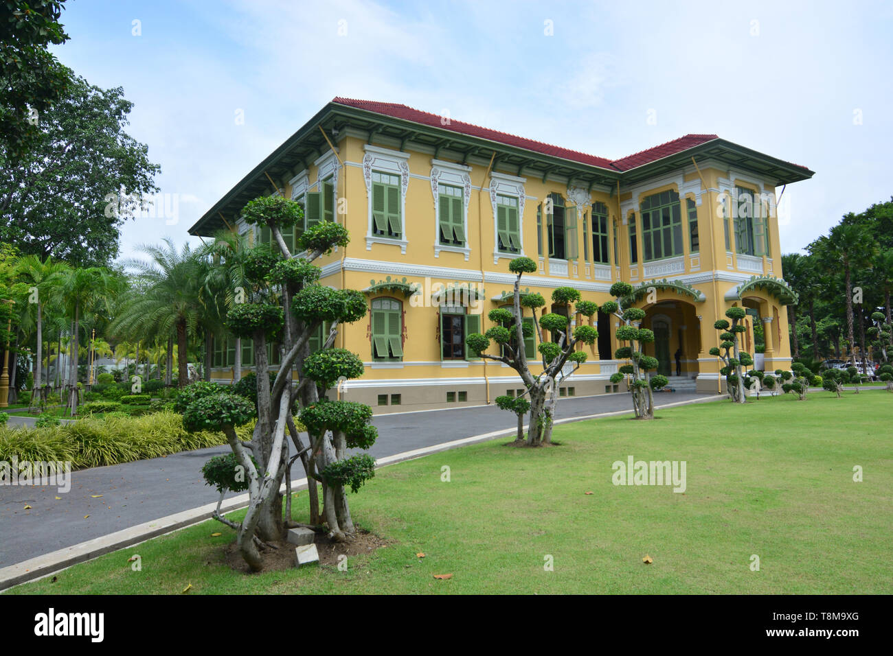 BANGKOK, THAILAND - OCTOBER 13, 2018 : Parusakawan Palace is a historic ...