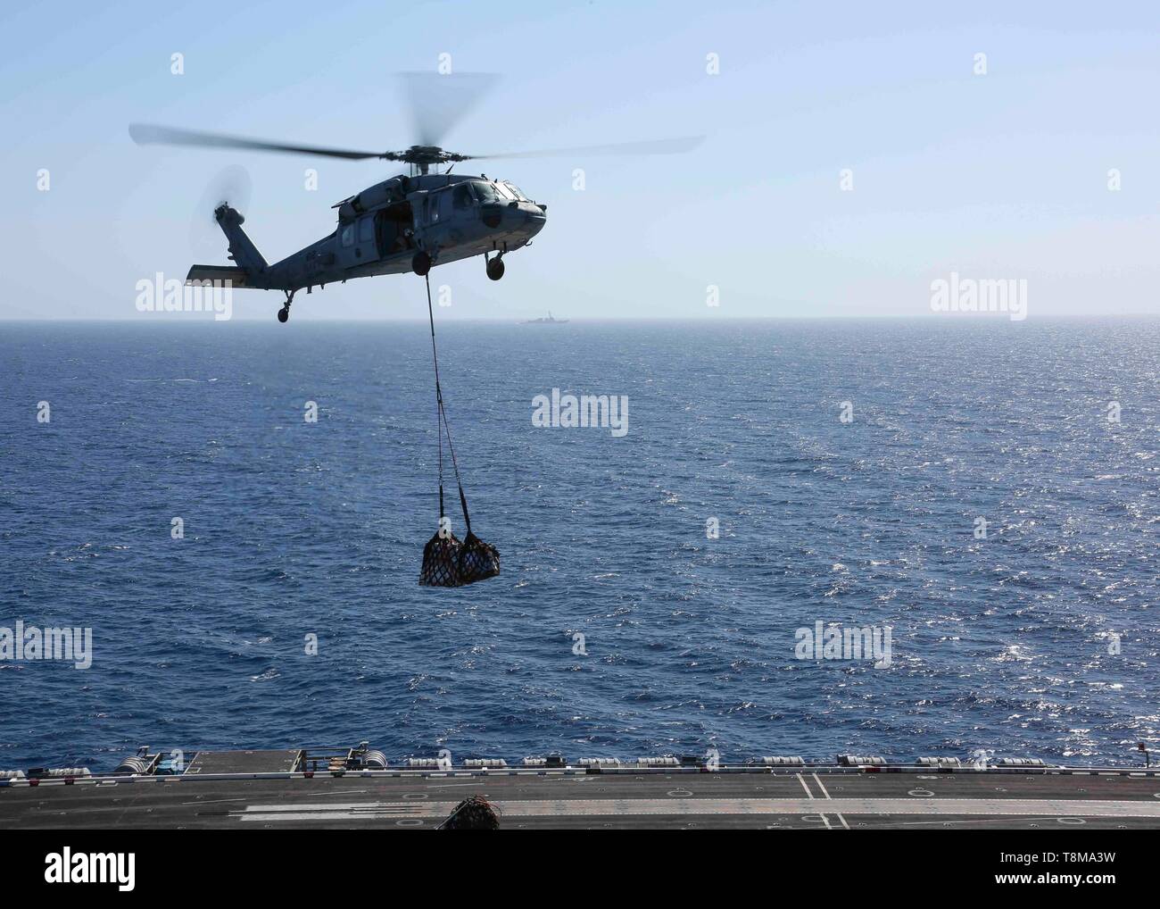 190510-N-QQ548-1090 RED SEA (May 10, 2019) An MH-60S Sea Hawk ...