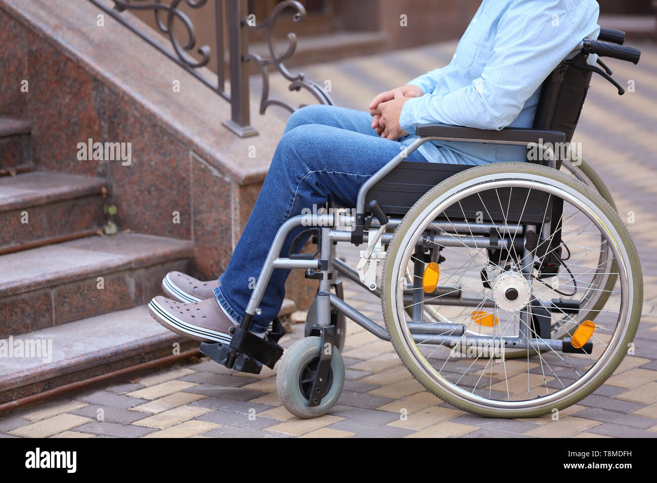 Wheelchair inaccessible hi-res stock photography and images - Alamy