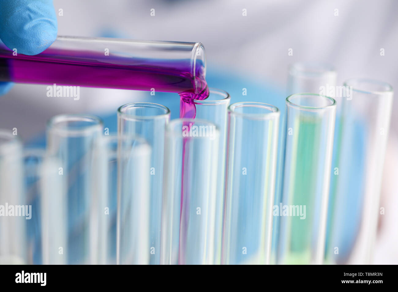 Test tube hi hi-res stock photography and images - Alamy