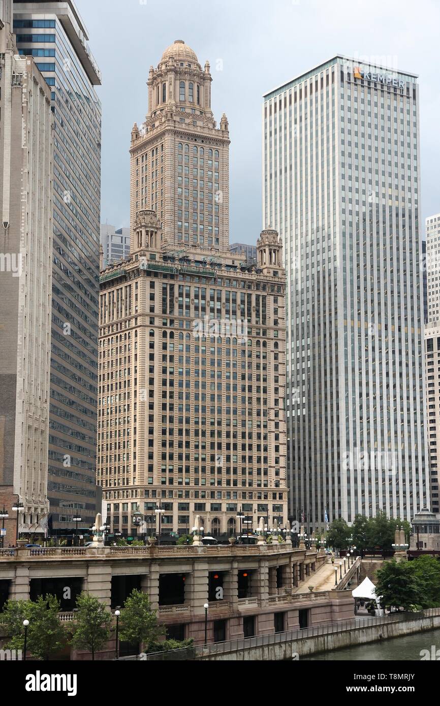 CHICAGO, USA - JUNE 26, 2013: Jewelers Building in Chicago. The ...