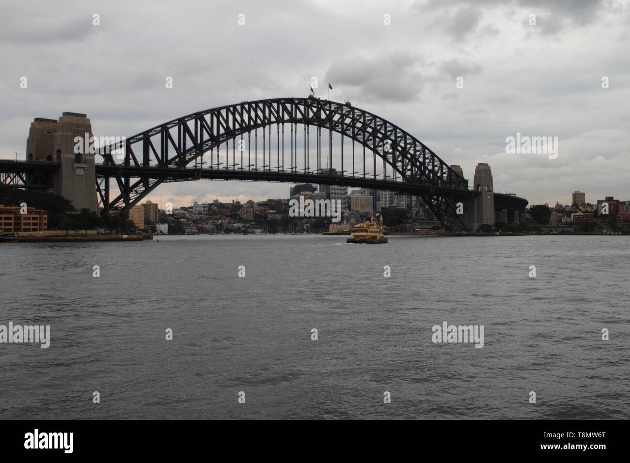 Sydney harbour bridge old construction hi-res stock photography and ...