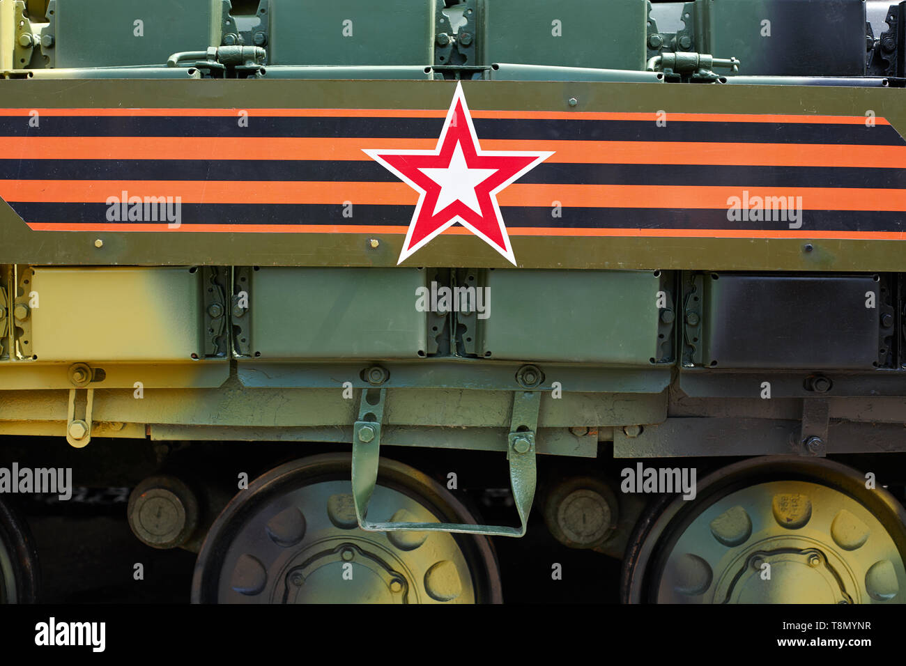 Russian military tank close view Stock Photo - Alamy