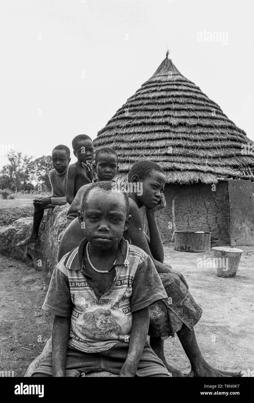 Children south sudan hi-res stock photography and images - Alamy
