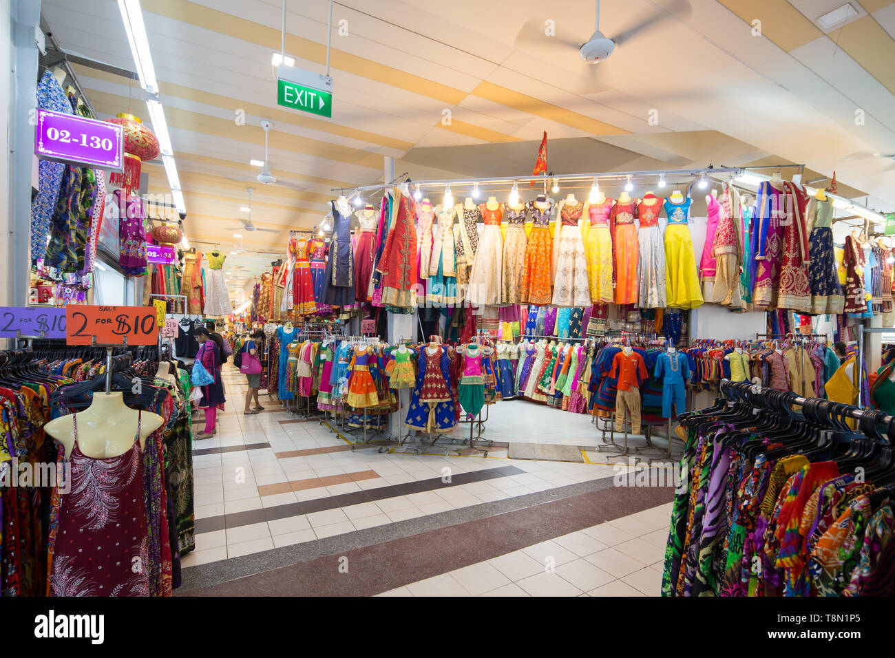 Saree display hi-res stock photography and images - Alamy