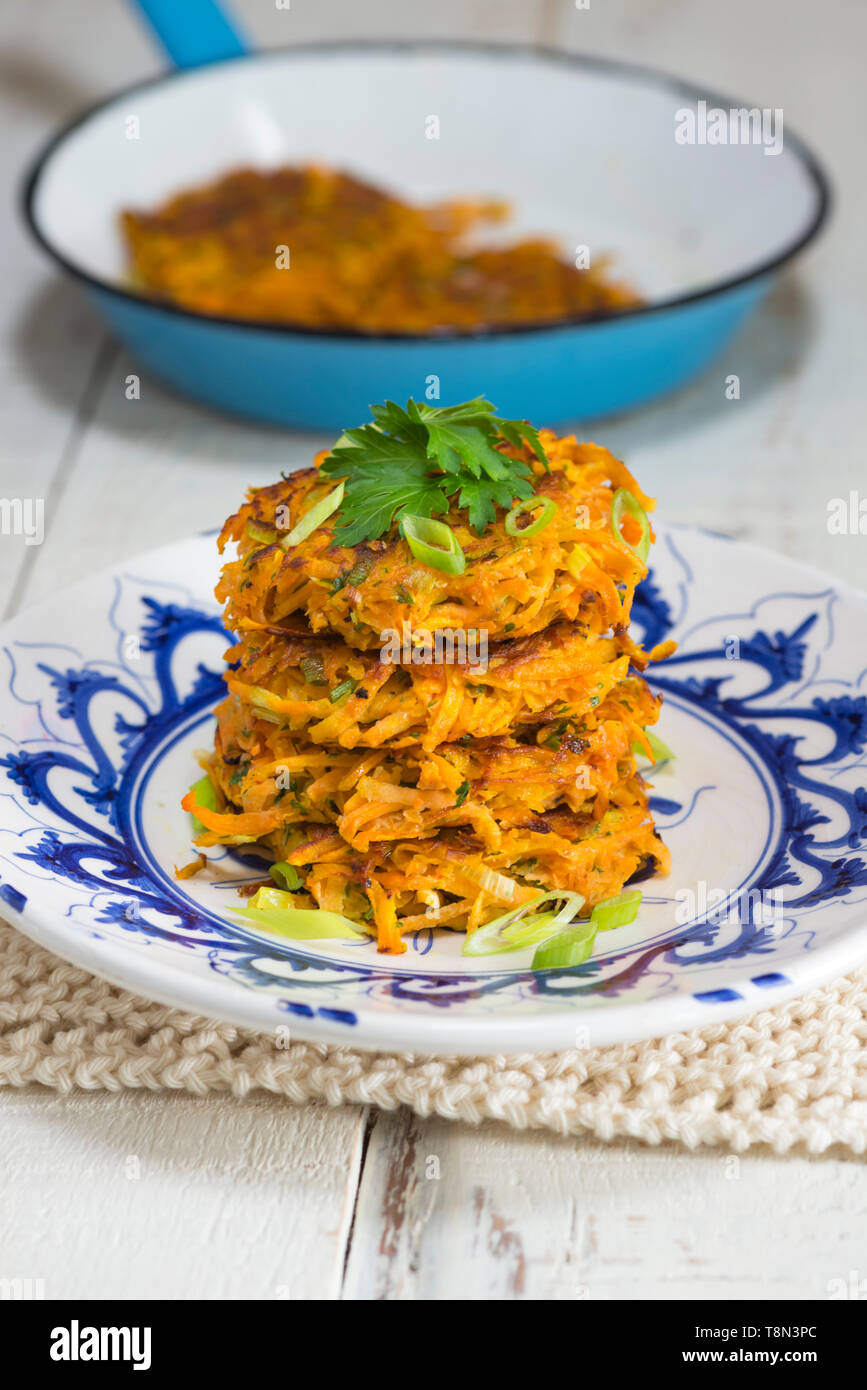 Carrot rosti hi-res stock photography and images - Alamy