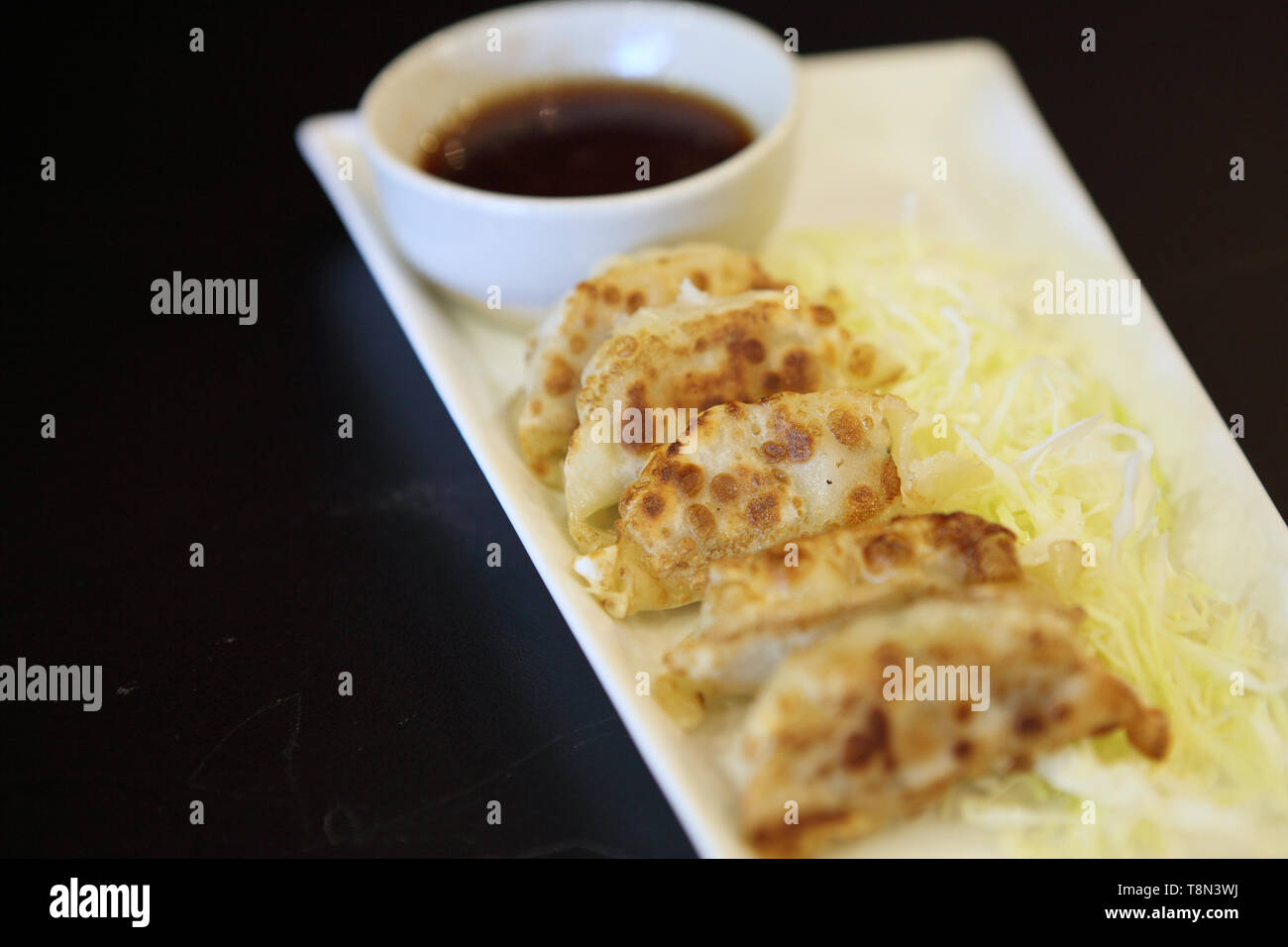 Sauce gyoza hi-res stock photography and images - Alamy