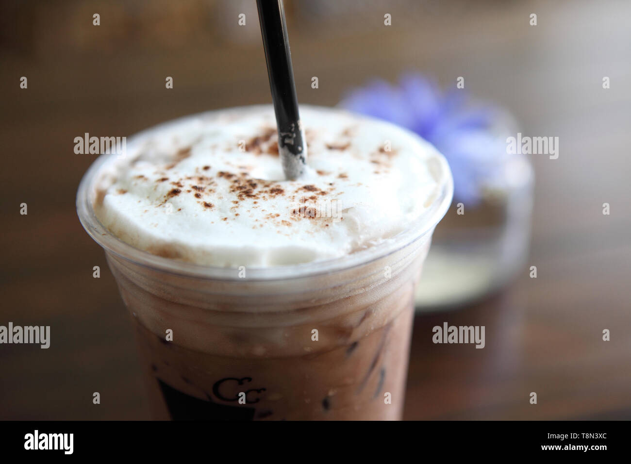 Iced chocolate hi-res stock photography and images - Alamy