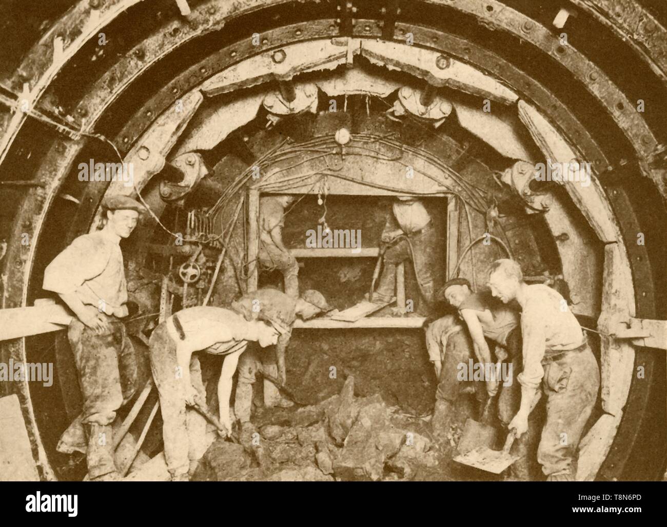 Shield tunneling hi-res stock photography and images - Alamy