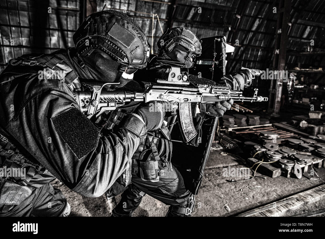 Special reaction team hi-res stock photography and images - Alamy