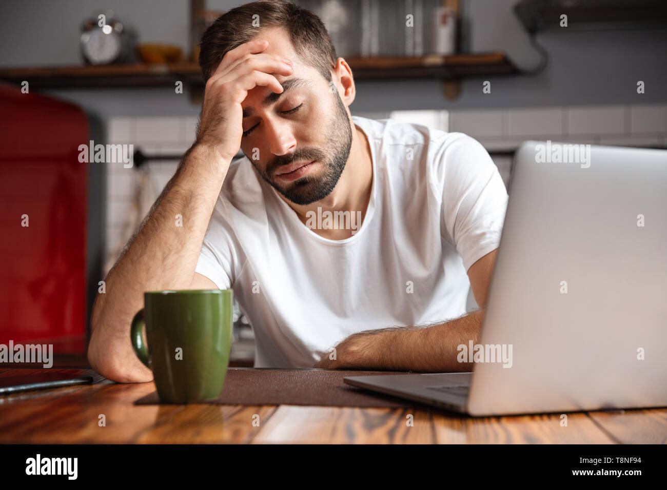 Kitchen office bad hi-res stock photography and images - Alamy