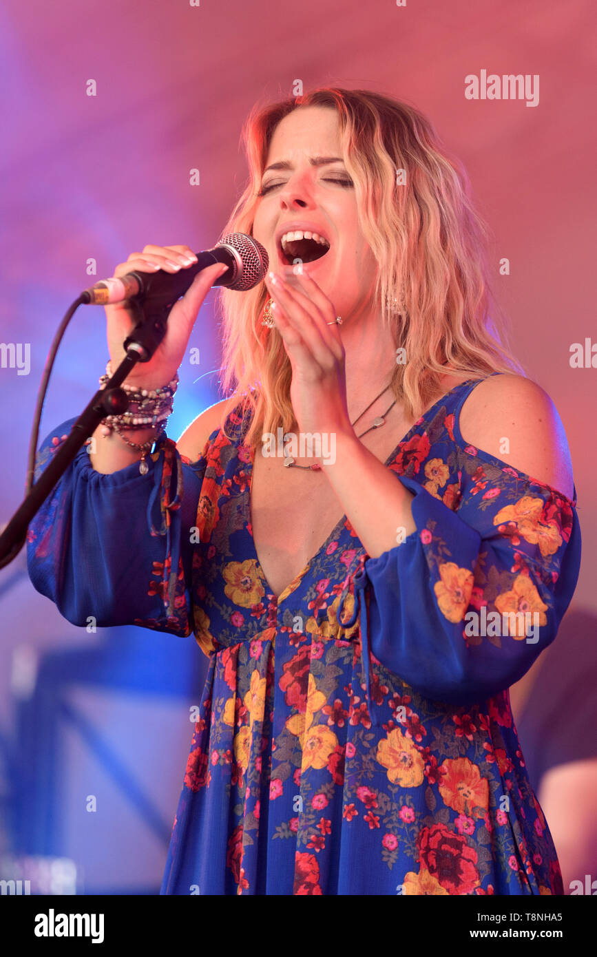 Crissie Rhodes of The Shires performing at the Cornbury festival, Great ...