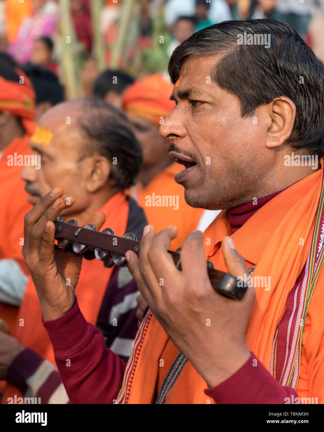Musician varanasi hi-res stock photography and images - Alamy