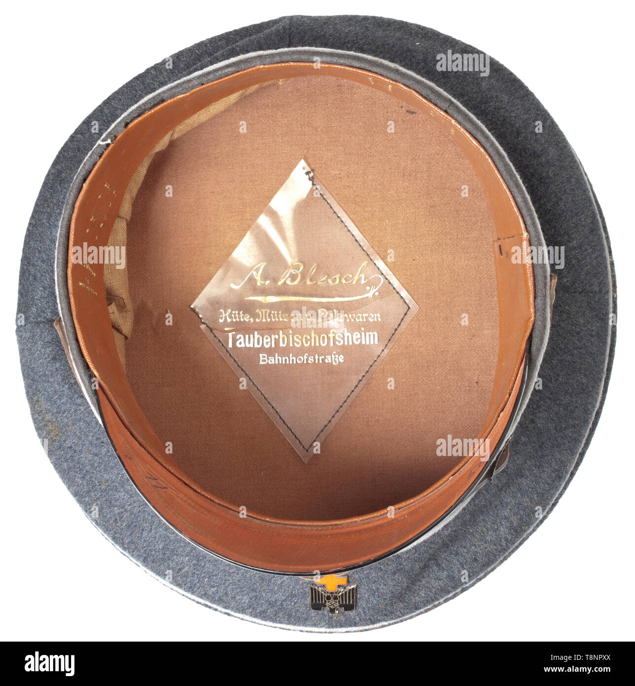 Drk uniform hi-res stock photography and images - Alamy