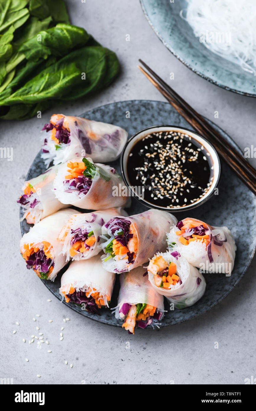 Mixed rice paper hi-res stock photography and images - Alamy