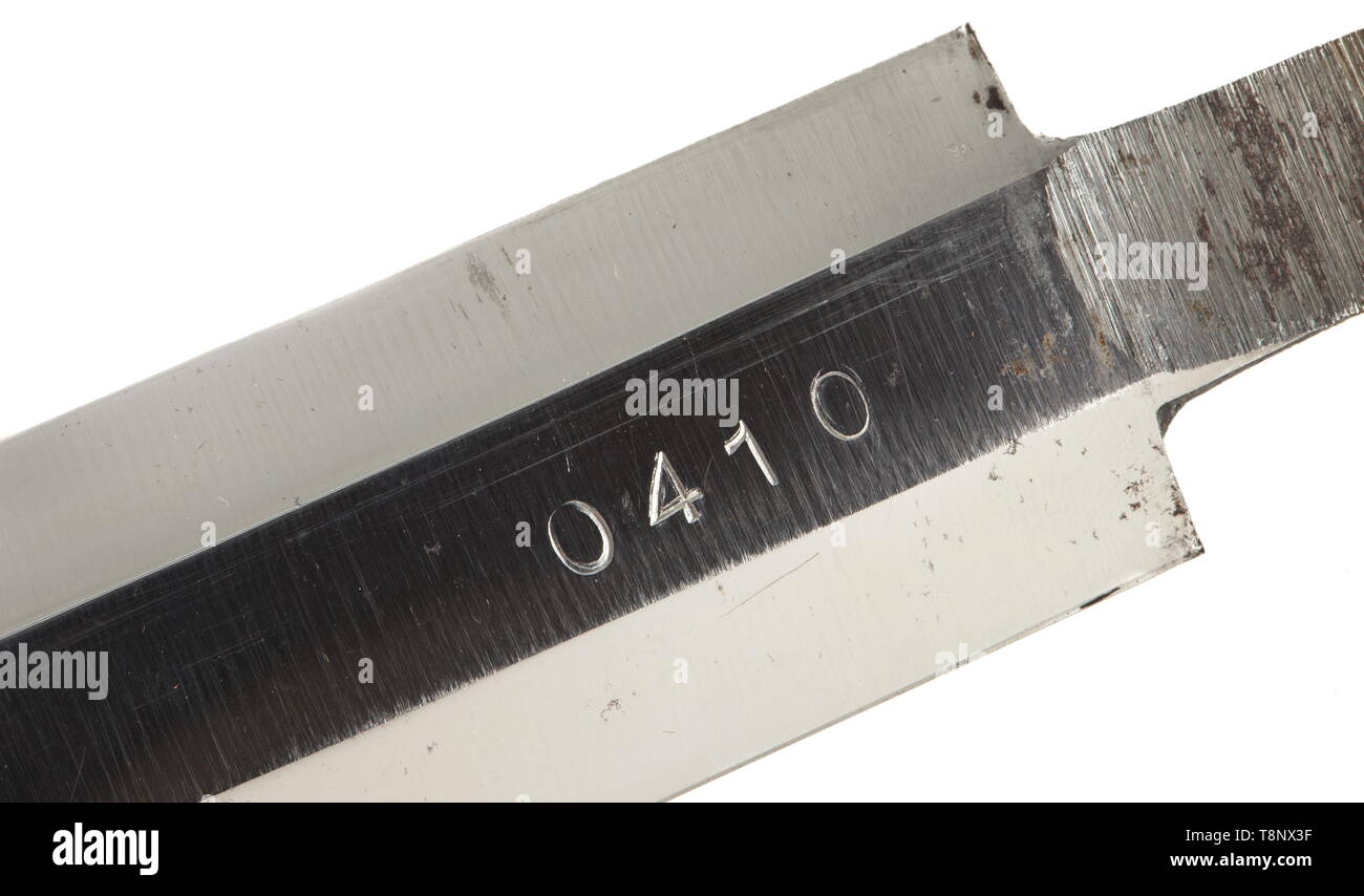 A dagger M 38 for leaders The blade with reverse Eickhorn logo and TeNo ...