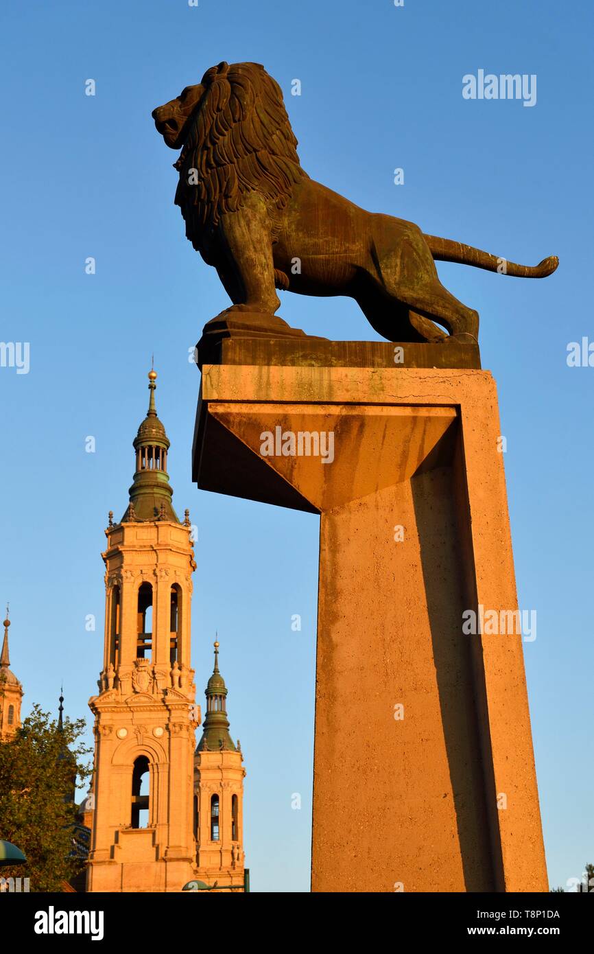 Spain, Aragon Region, Zaragoza Province, Zaragoza, Basilica de Nuestra ...