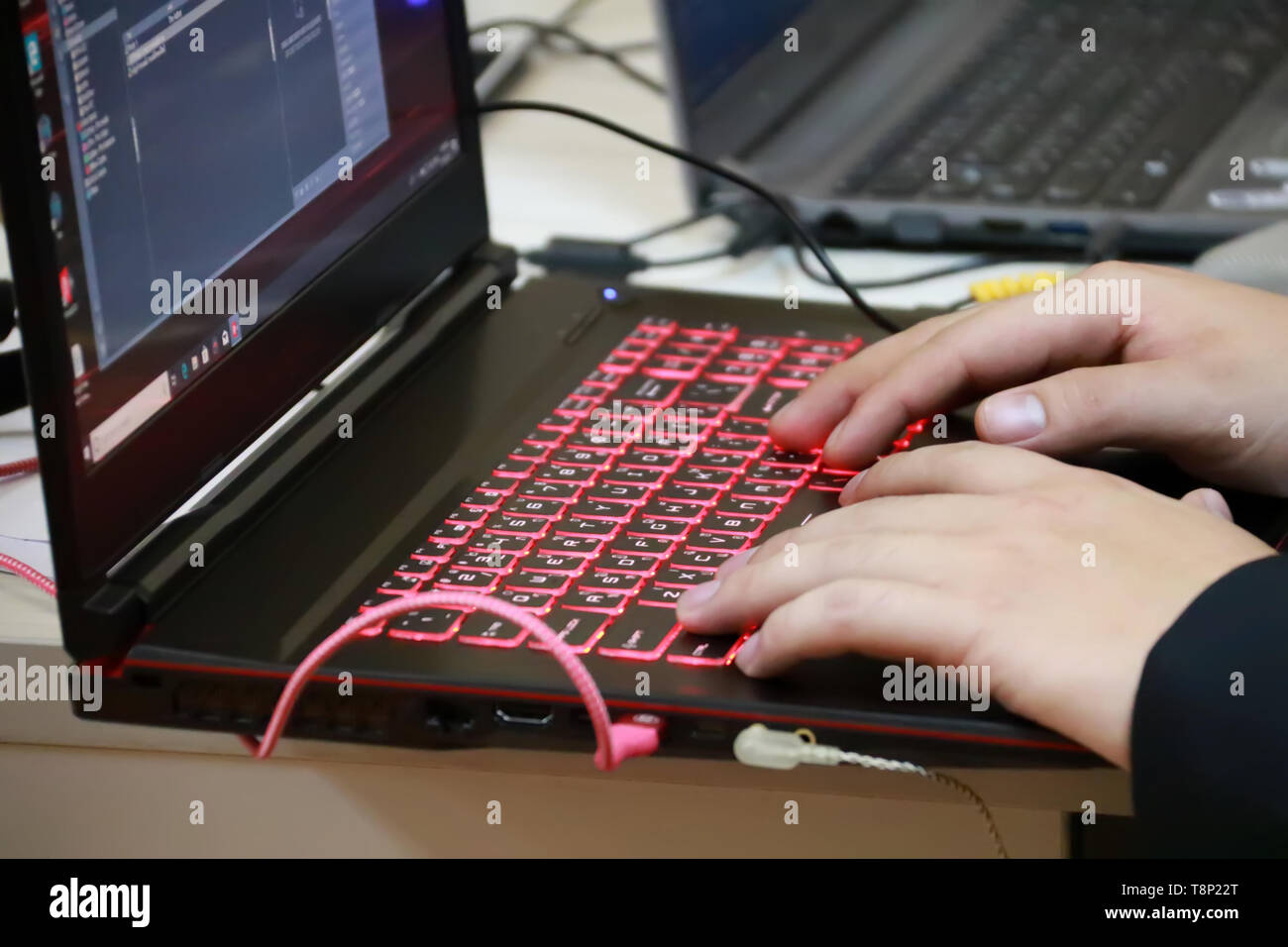 Close up businesswoman hand typing hi-res stock photography and images ...