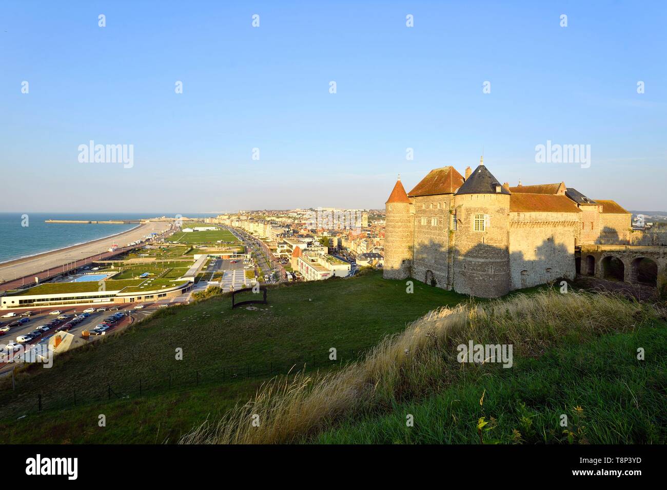 France, Seine Maritime, Pays de Caux, Cote d'Albatre (Alabaster Coast ...