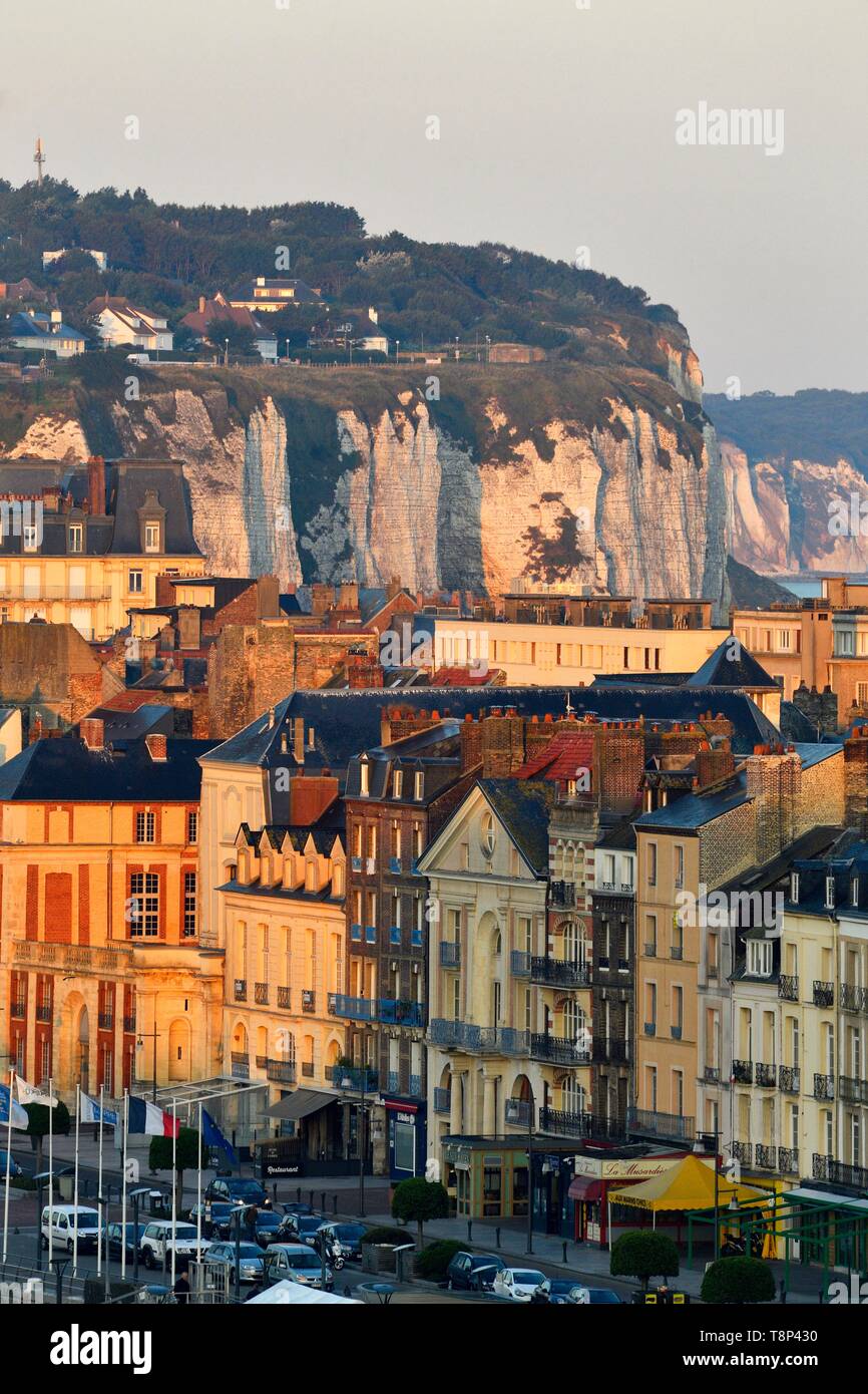 Dieppe bay hi-res stock photography and images - Alamy