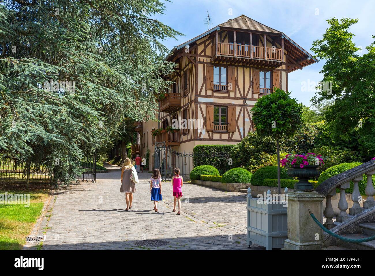 France, Hauts de Seine, Chatenay Malabry, Arboretum de la Vallee Aux ...