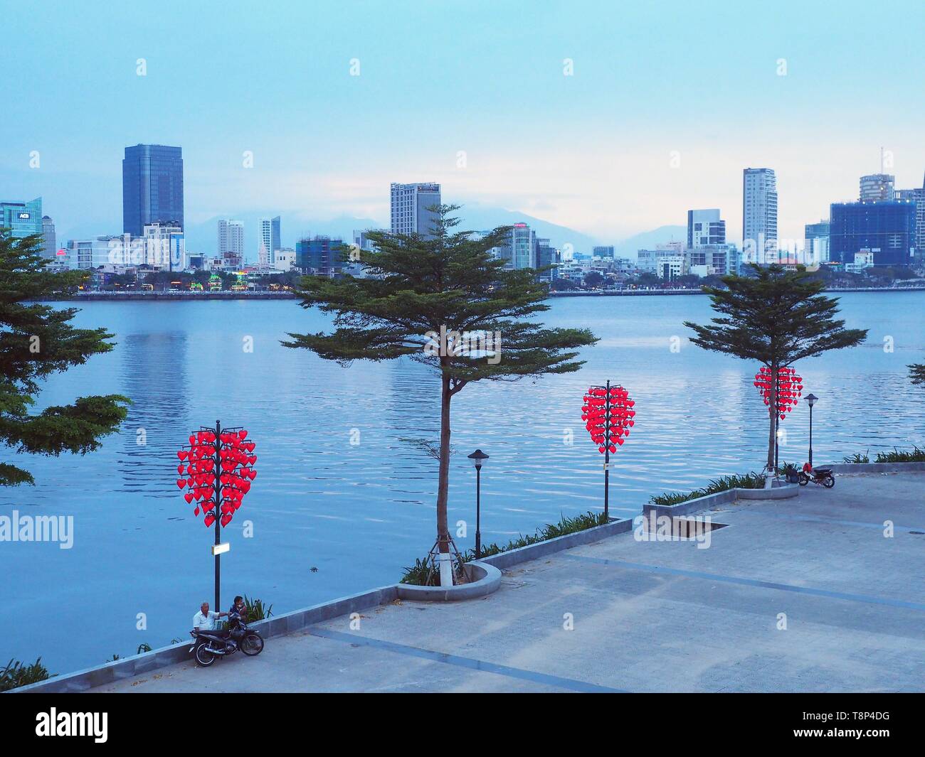 Vietnam, Da Nang, Song Han River Stock Photo - Alamy