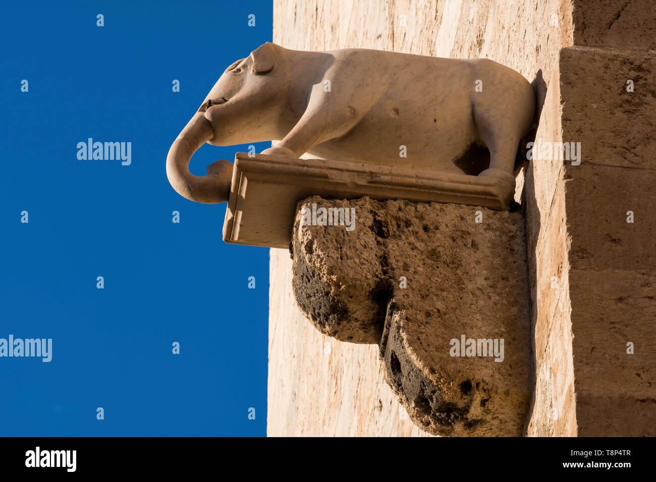 Elephant tower hi-res stock photography and images - Alamy