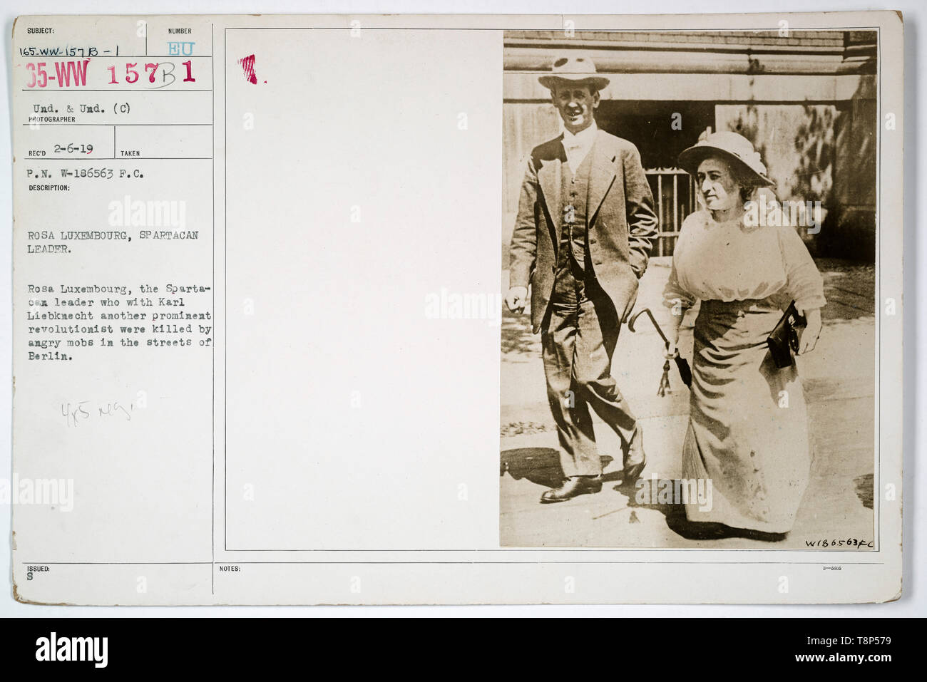 Rosa Luxemburg and Karl Liebknecht of the Spartacus League ...