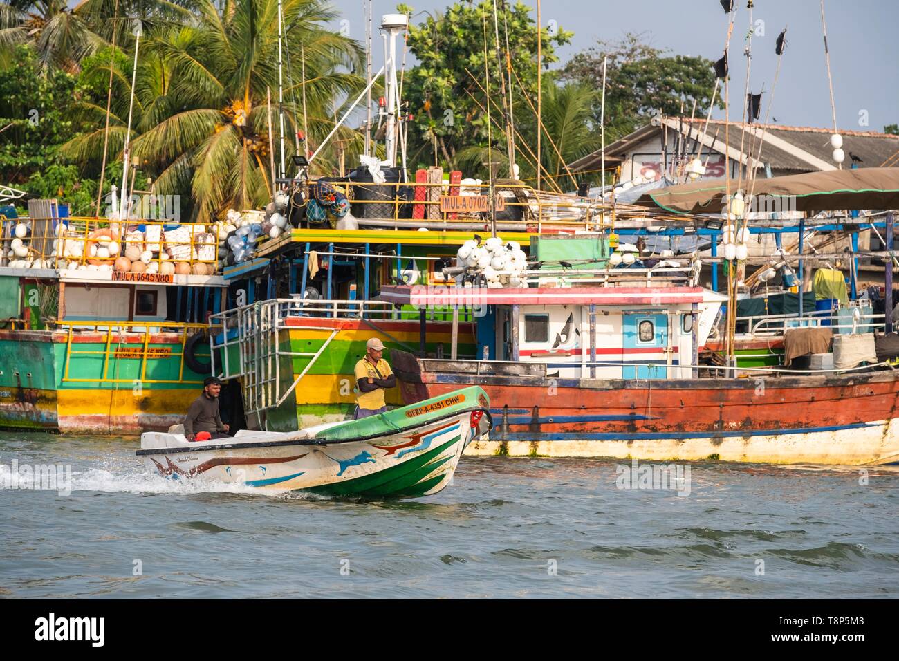 Fishing in negombo hi-res stock photography and images - Alamy