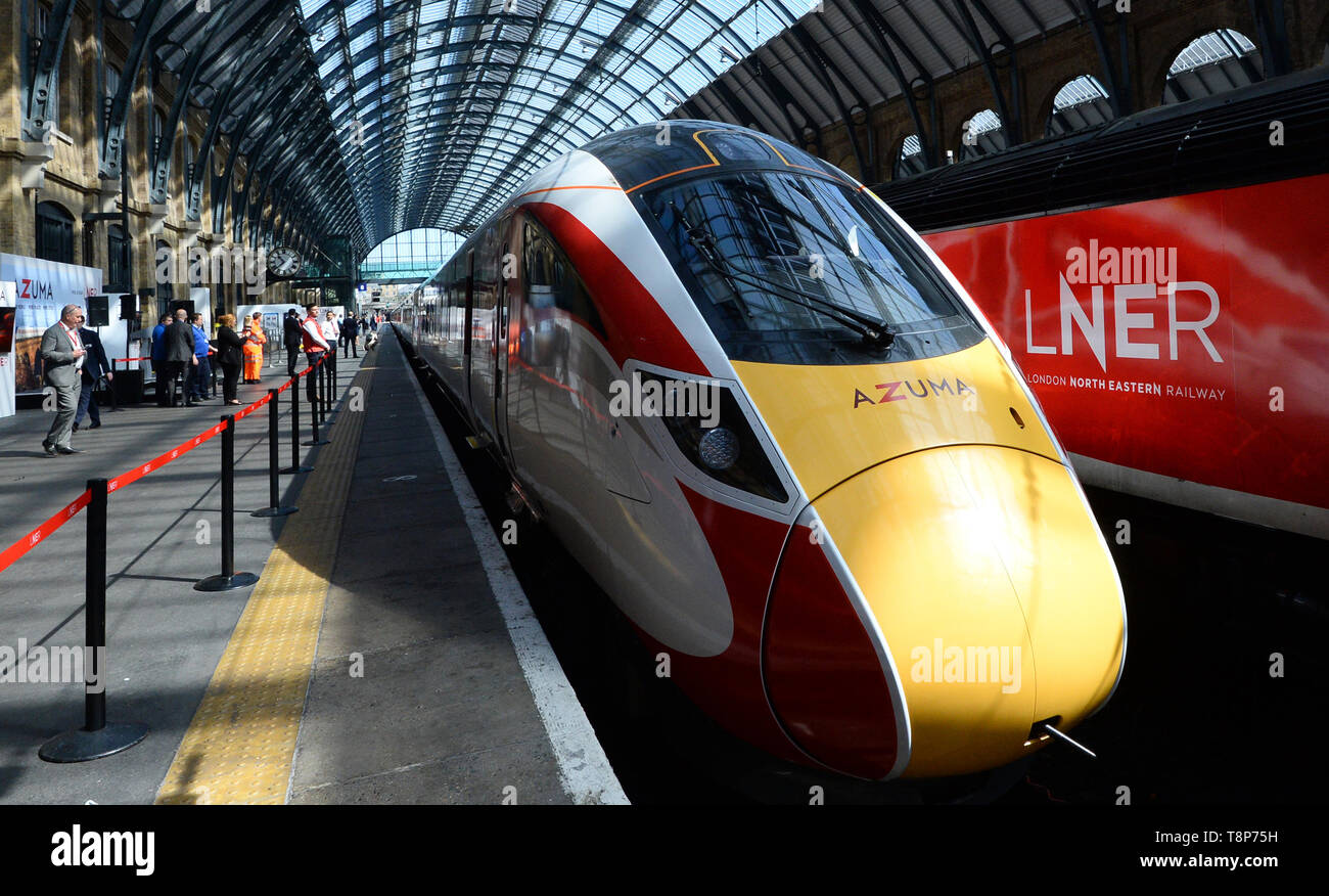 Kings cross station lner trains hi-res stock photography and images - Alamy