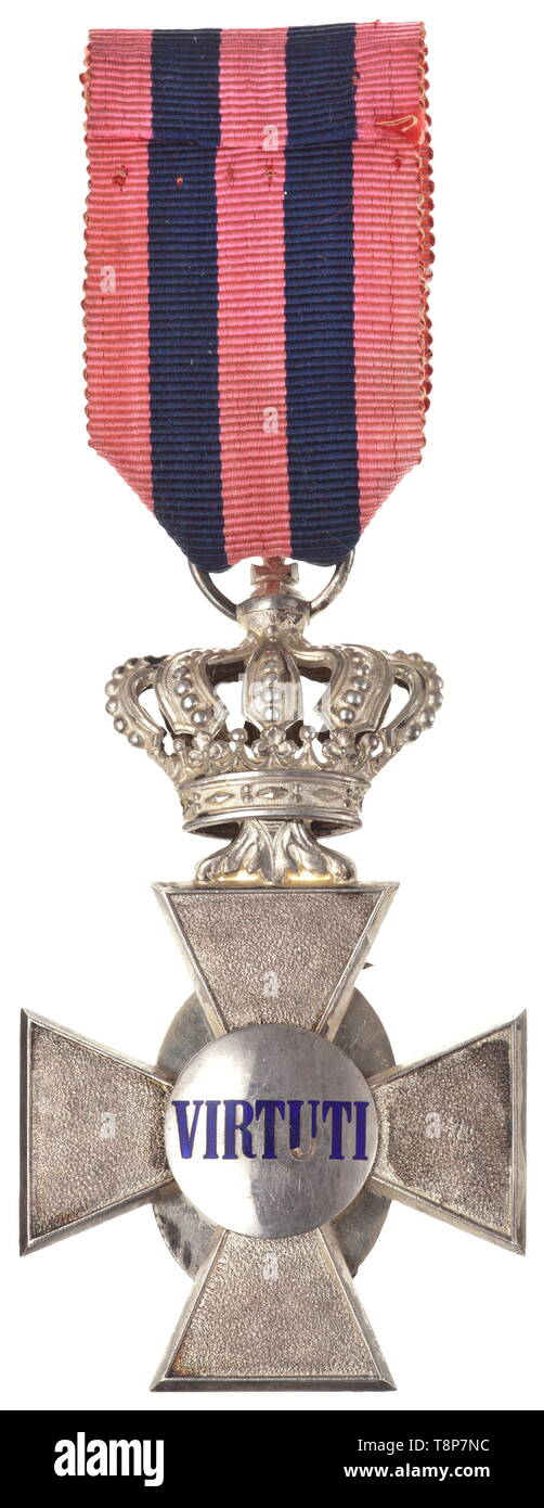 Order of merit medal hi-res stock photography and images - Alamy