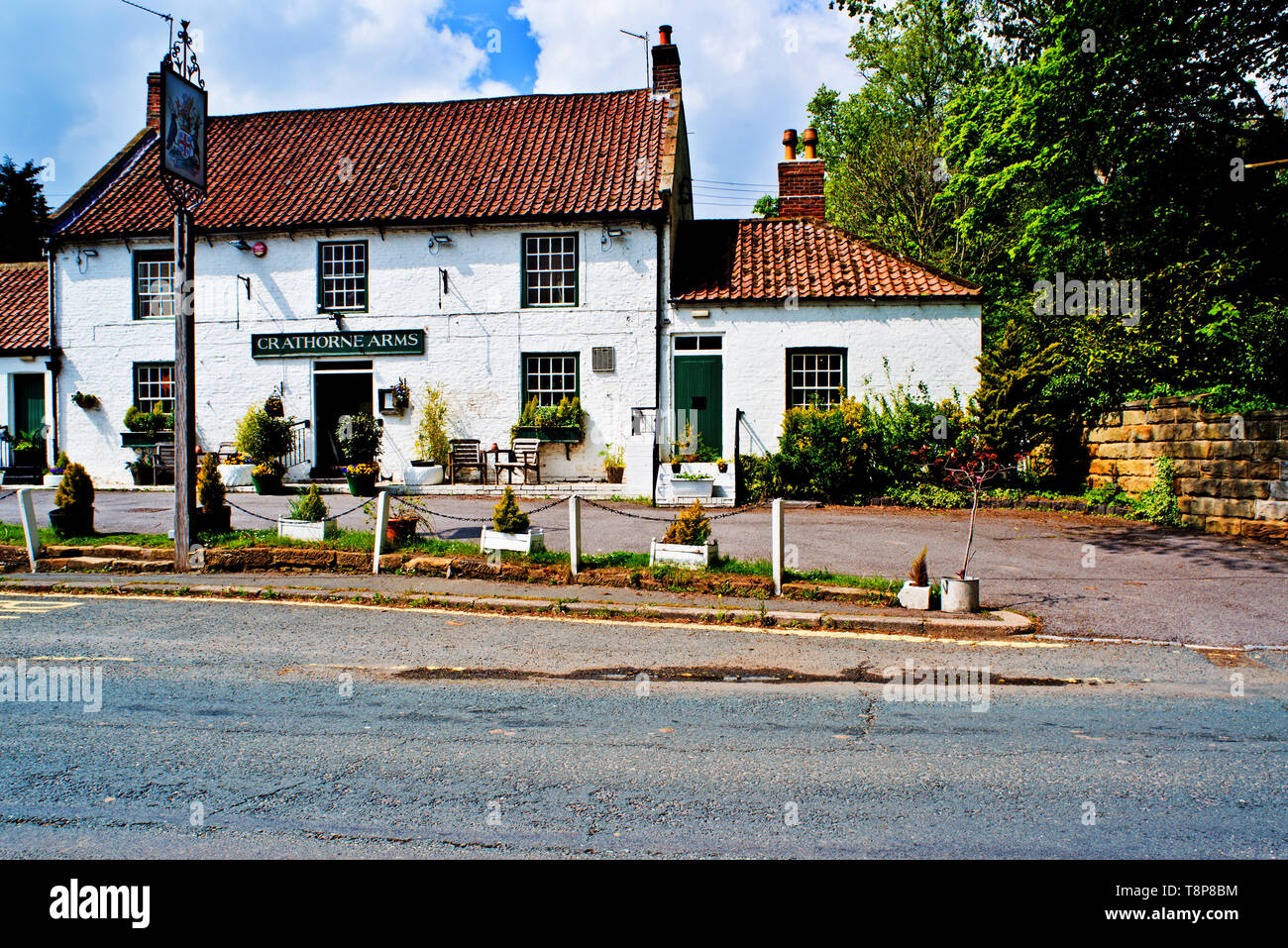 The Crathorne Arms, Crathorne, North Yorkshire, England Stock Photo - Alamy