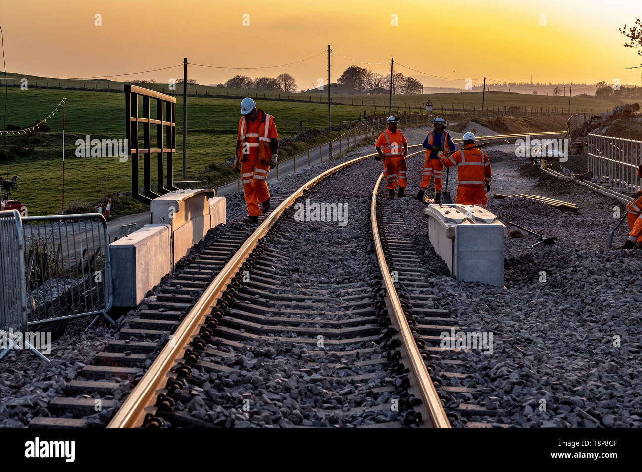 Finishing shift hi-res stock photography and images - Alamy