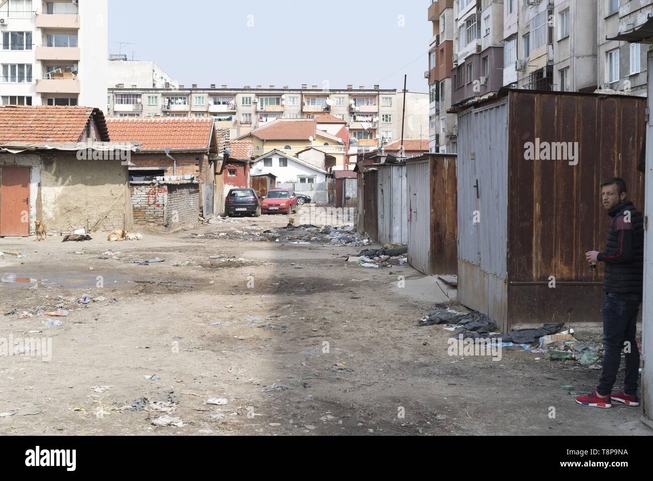 Gypsy neighbourhood hi-res stock photography and images - Alamy